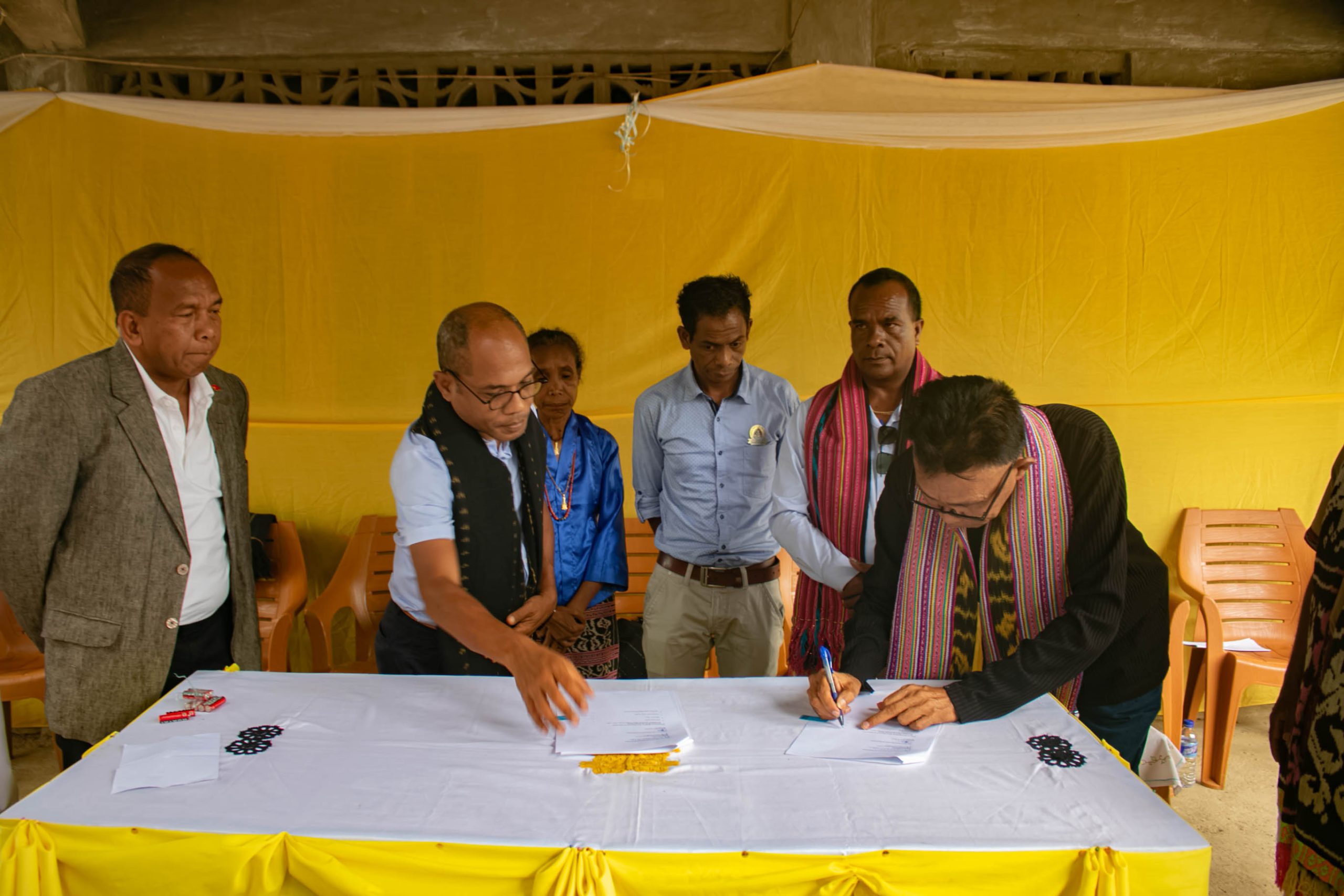 The Vice Minister of Parliamentary Affairs and the Centro Chega! Board ...